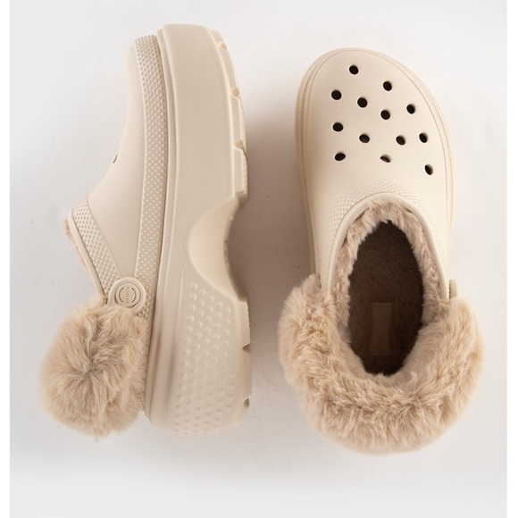 CROCS | Shoes | Crocs Stomp Faux Furlined Clog | Poshmark